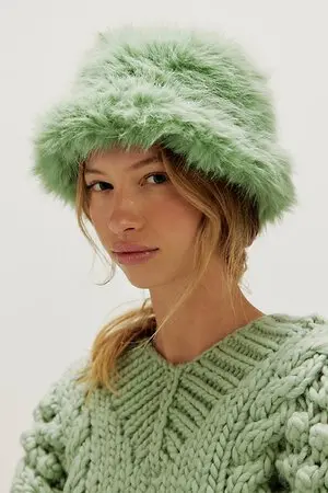 Free People X Unreal Fur Ice Queen Bucket Hat ICE QUEEN BUCKET HAT BY FREE PEOPLE – 75° & Fuzzy main image 4