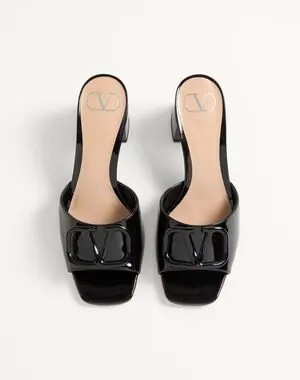 Valentino Garavani Vlogo Signature Patent Leather Slide Sandal - Black