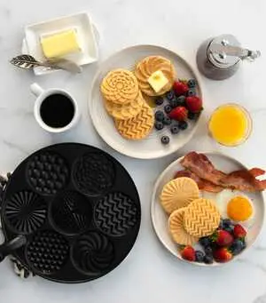 NORDICWARE Patterns Pancake Pan