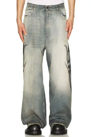 Balenciaga Stretched Knee Baggy Jeans In Stained - 35% Off