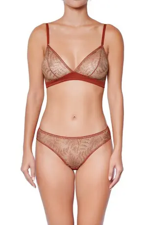 HUIT Automne Tanga