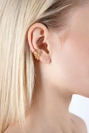 LUCY QUARTERMAINE Vermeil Tri Drop Ear Cuff