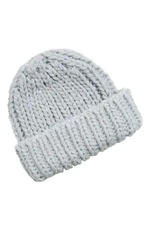 BELLE & BLOOM Winter's Kiss Beanie