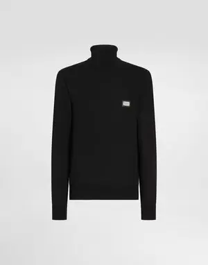 Dolce & Gabbana Wool Turtle-neck Sweater With Branded Tag - Black