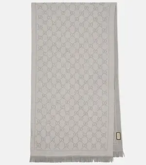 Gucci Gg Wool Jacquard Scarf - White