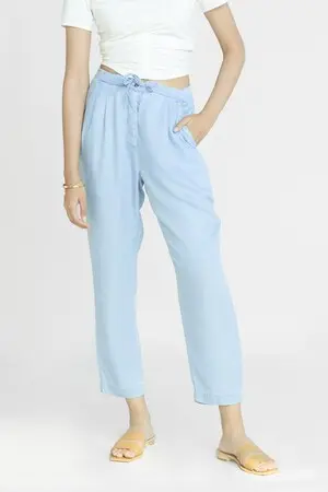 REISTOR Tapered Pants