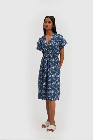 REISTOR Oversized Gathered Dress