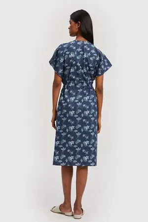 REISTOR Oversized Gathered Dress