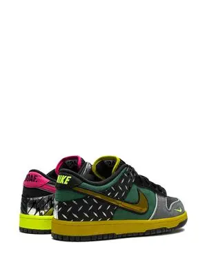 Nike X Doaf Dunk Low What The Duck- University Of Oregon Home Sneakers - Green