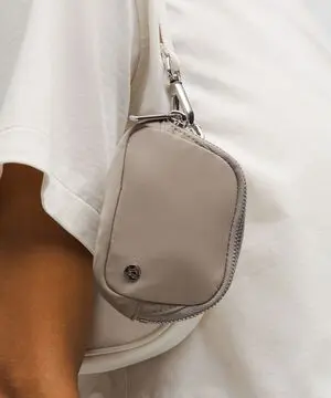 Lululemon Everywhere Belt Bag Nano - Warm Ash Grey
