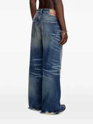 【DIESEL】Straight Jeans D-Rise 09j95 Diesel® D-Rise 09j95 Straight Jeans - Blue - 49% Off | Editorialist