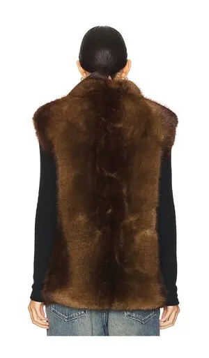 Apparis Laila Mink Vest