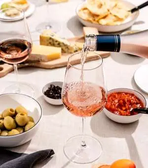 RICHARD BRENDON Crystal Precision Wine Glasses