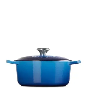 LE CREUSET Cast Iron Round Casserole Dish - Blue