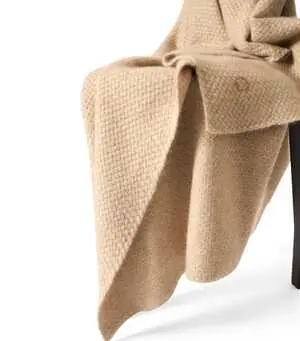 OYUNA Cashmere Maple Throw - Neutral
