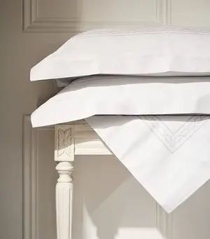 CELSO DE LEMOS Versailles Super King Duvet Cover