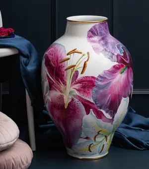 MEISSEN Porcelain Vase