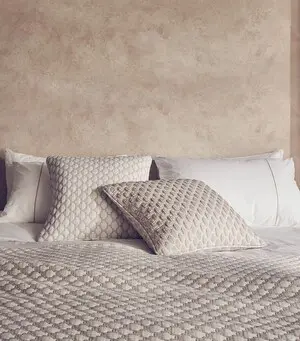 PETER REED Piped Riyad Cushion