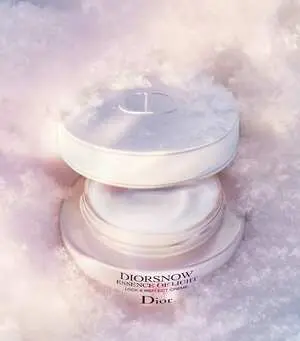 Dior Diorsnow Essence Of Light Lock & Reflect Crème