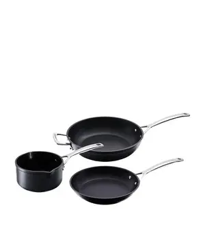 LE CREUSET Toughened Non-stick Pan - Black