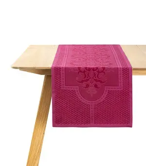 LE JACQUARD FRANÇAIS Palais Table Runner - Pink