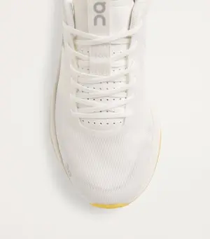 On Cloudnova Form 2 Trainers