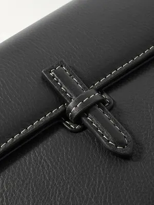 HUNTING SEASON Leather Handheld Clutch