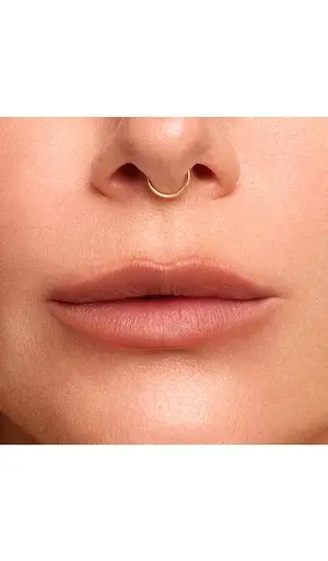 FRECK BEAUTY Makeout Club Soft Blur Lipstick - Shy Hottie