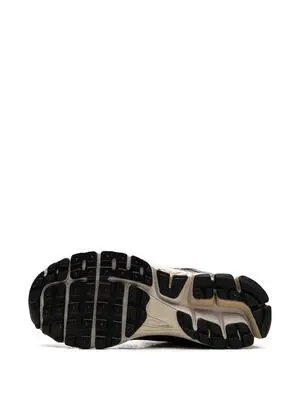 Nike Zoom Vomero Sneakers - Brown