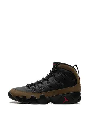 JORDAN Retro Sneakers - Black
