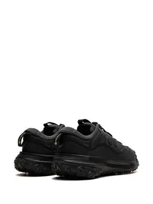 Nike Mountain Fly 2 Sneakers - Black