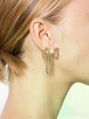 EMILI Maggie Pearl Earrings