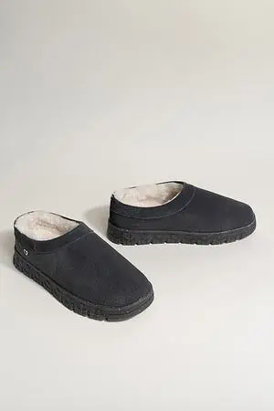 Minnetonka Neva Slides - Grey