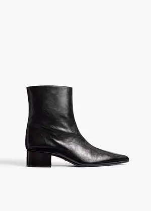 Khaite Andee Ankle Boot In Glazed Leather - Black