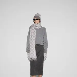 Gucci Gg Cashmere Scarf - Grey