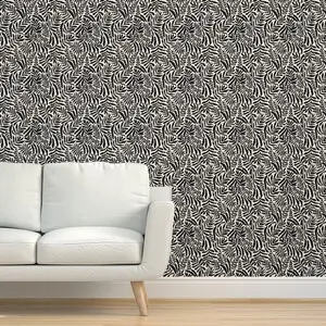 Spoonflower Black And White Tropical Leaves Small Scale 100% Natural Sisal Grasscloth Wallcovering - Black,white