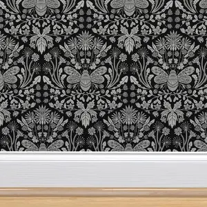Spoonflower Home In The Weeds Silver On Medium Scale 100% Natural Sisal Grasscloth Wallcovering - Black