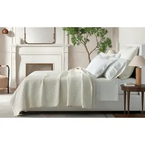MATOUK Margaret Silk Quilt, Full/queen - Abalone