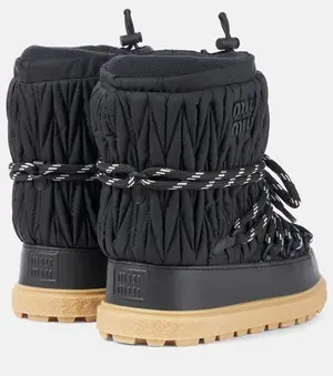 Miu Miu Logo Matelasse Snow Boots
