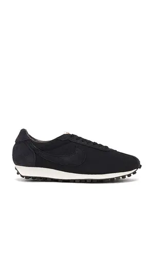 Nike Round Toe Sneakers For Men