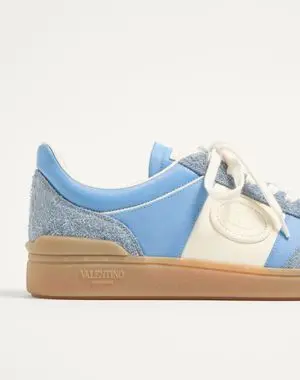 Valentino Garavani Upvillage Low-top Sneakers - Azure/ivory