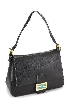 Fendi Grained Leather Mama Bag With Ff Buckle - Black