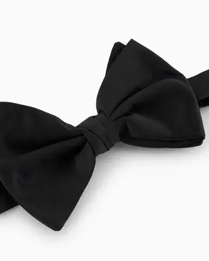 Giorgio Armani Pure Silk Knotted Bow Tie - Black