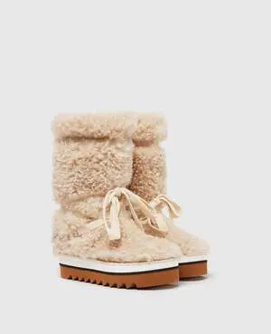Stella McCartney Sneak-elyse Plush Teddy Snow Boots - Cream