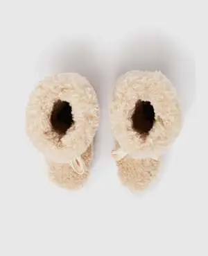 Stella McCartney Sneak-elyse Plush Teddy Snow Boots - Cream