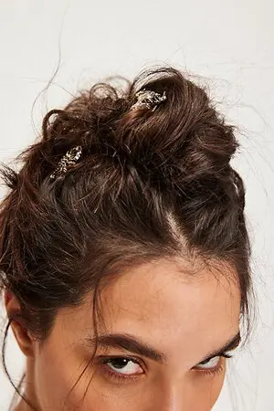 Free People Zodiac Hair Pin - Taurus