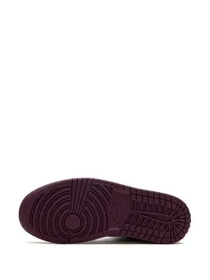 JORDAN 1 Low Sneakers - Purple
