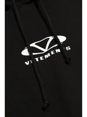 Vetements Logo Sweatshirt
