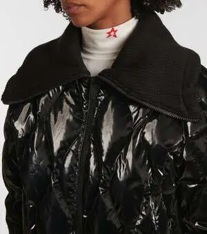 Perfect Moment Carving Quilted Down Ski Jacket - Black