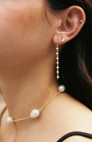 ALBISIA Pearl Drop Threader Earrings